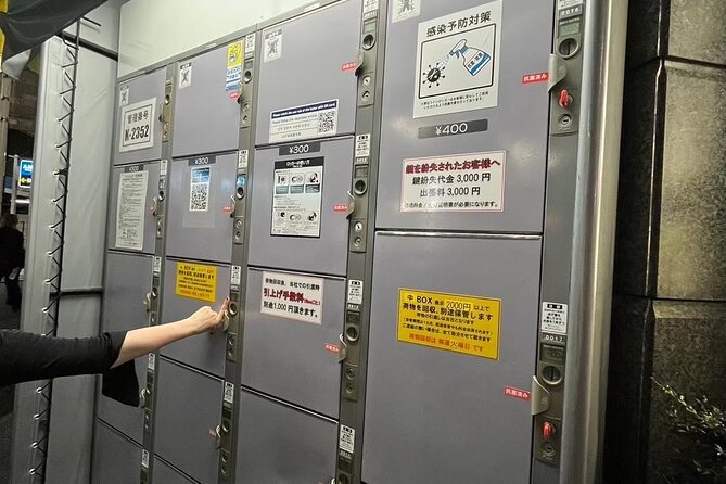 Kabukicho Macabre Tour The Real Tokyo Vice - Knowledgeable and Authentic Guide