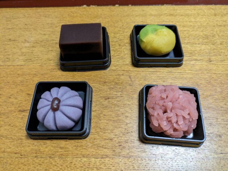 Kanazawa Tour: Gold Leaf, Japanese Sweets & Ninja Stars - Optional Stops: Ishiura Shrine, Shofukaku Garden, Nishi Chaya District, Katamachi