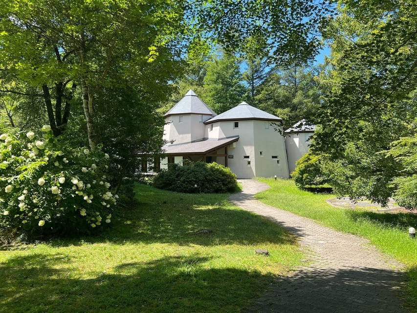 Kanto 10-Hour Chartered Day Trip｜Karuizawa - Natural Scenery of the Stone Church