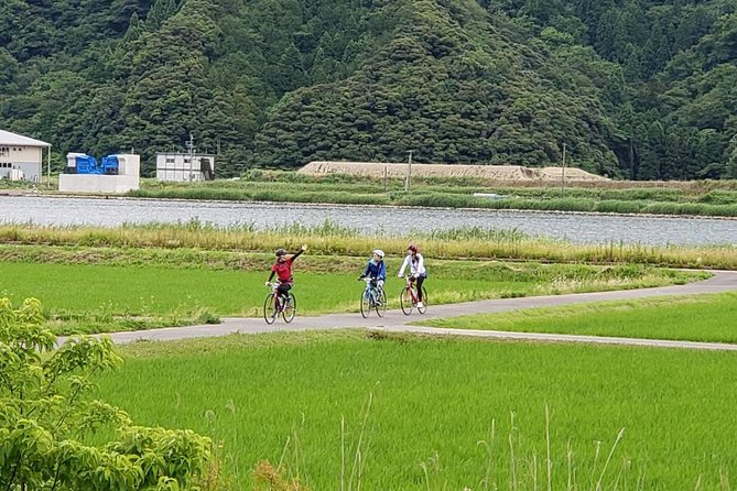 Kinosaki Onsen Cycling Tour Kinosaki & Riverside Experience - Breaks and Refreshments