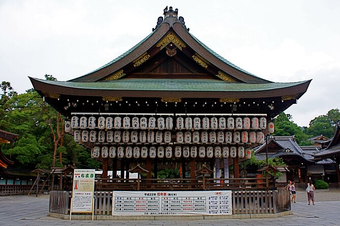 Kiyomizudera, Higashiyama and Yasaka Shrine Guided Walking Tour - Highlights of the Tour