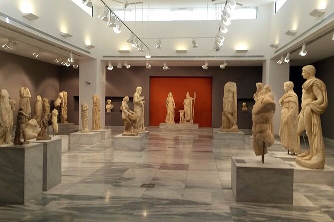 Knossos Palace, Museum & Rethymno City Private Tour From Chania - Exploring Knossos Palace
