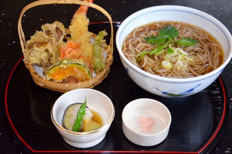 Kyoto: Casual Pontocho Evening Food Tour - Taking in Kyotos Rich History and Culture