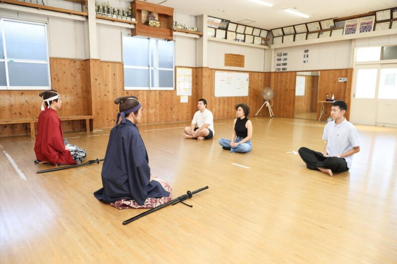 Kyoto : Samurai Sword Experience at Myokaku-ji Temple - Guided Tour