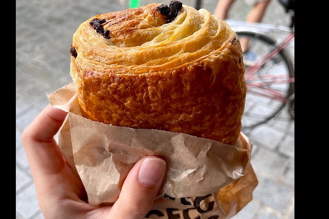 Latin Quarter Pastries Food Tour | Top Rated | Small Group - Exploring the Latin Quarter