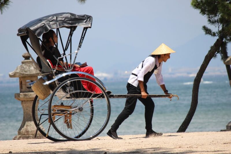 Miyajima: Private Rickshaw Tour to Itsukushima Shrine - Discover the Historic Daishoin Temple