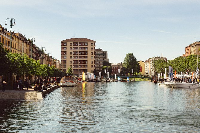 Off the Beaten Track in Milan: Private City Tour - Customer Feedback and Ratings