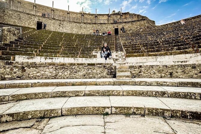 Once Upon a Time Pompeii 2 and a Half Hour Tour - Enhancing Your Experience: Tour Inclusions