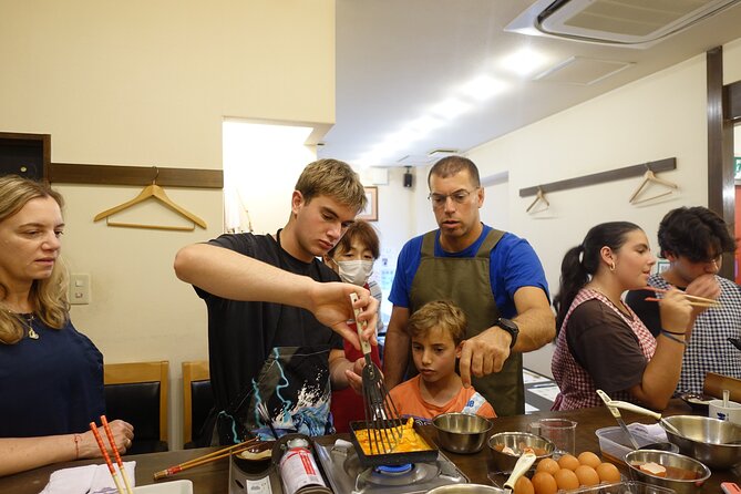 Osaka Japanese Cooking and Matcha Class Near Osaka Castle - Positive Reviews Highlighting Host Interaction