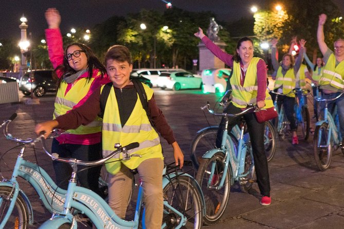 Paris Evening Bike Tour With 1-Hour Seine River Cruise - Seine River Cruise Experience