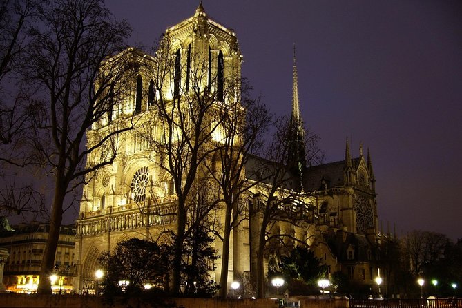 Paris Mona Lisa Murder Exploration Game and Tour - Pricing and Booking Details