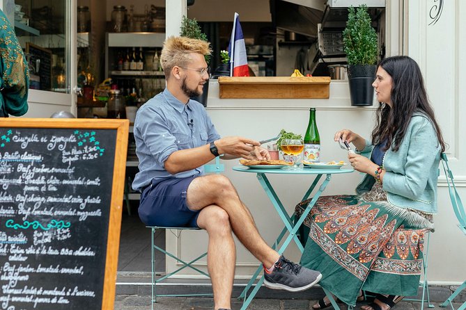Paris Private Food Tour With 6 or 10 Tastings - Discovering Iconic Landmarks and Sights