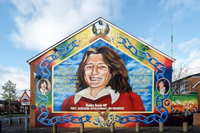 Political Taxi Tour Belfast (1-7 People) - The History of "The Troubles" in Belfast