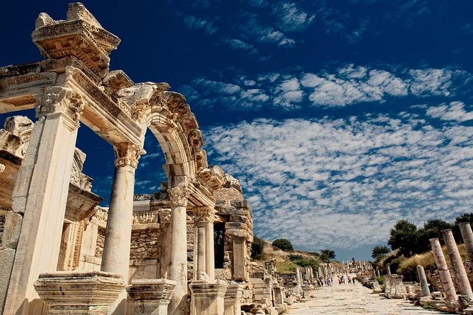 Pompeii & Herculaneum - Skip the Line From Sorrento - Lunch Break: Local Cuisine Experience