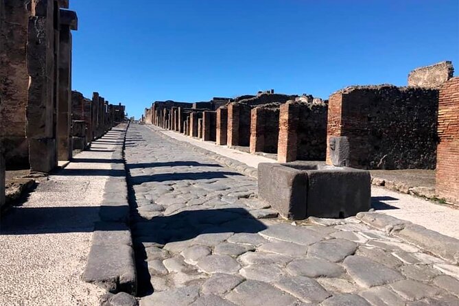 Pompeii Small Group Tour With Skip-The-Line Entrance Included - Booking Information and Cancellation Policy