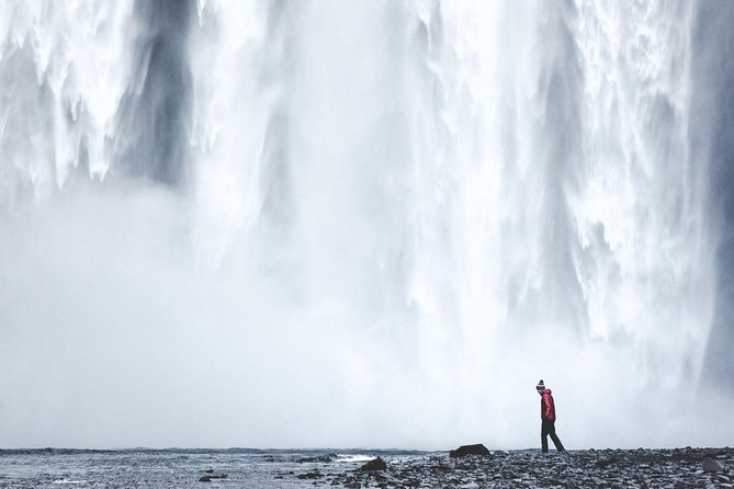 Private 2-Day Glacier Lagoon, Ice Cave and Northern Lights - Guide Experience and Reviews