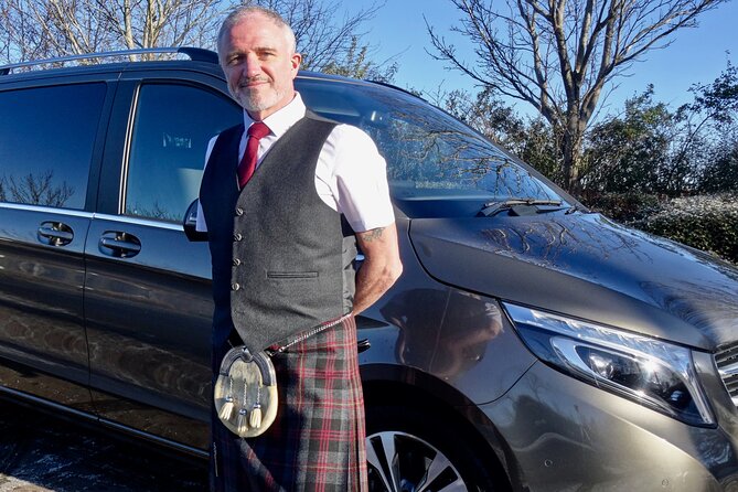Private 4 Hour Tour of Edinburgh in a Spacious 6-seater Mercedes - Discovering the Grassmarket and Royal Mile