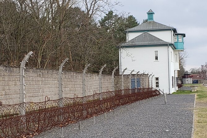 Private Minivan Tour to Sachsenhausen Concentration Camp - Exploring Sachsenhausen Concentration Camp