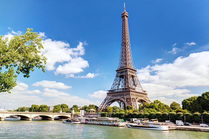 Private One Way Paris Airport (CDG-ORLY) Transfer Sedan From or To Paris - Reliable and Efficient Transportation
