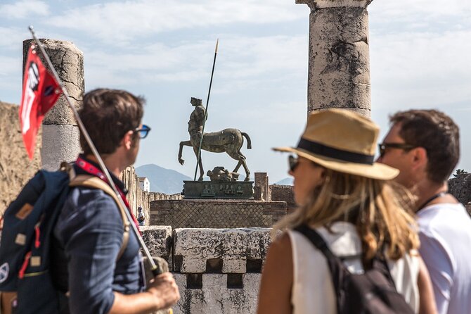Private Skip-The-Line Pompeii & Mt. Vesuvius Tour From Positano - Exploring Pompeiis Ancient Ruins