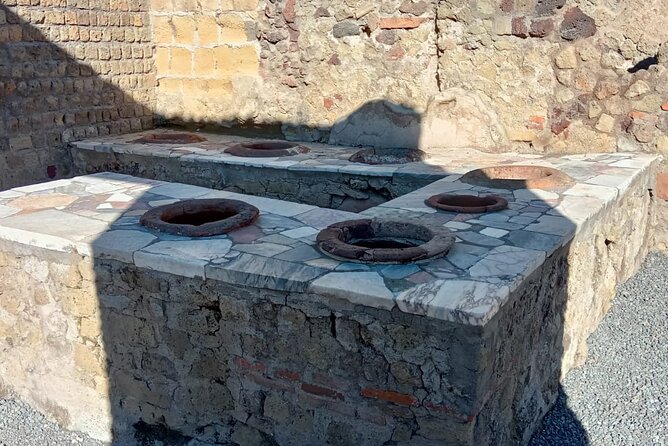 Private Tour in Herculaneum With an Authorized Guide - Discovering the Ruins of Herculaneum