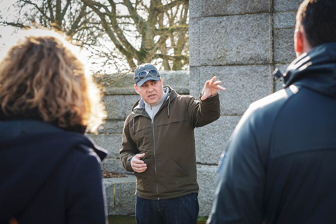 Private Tour of American Sites With an Expert Guide From DDAY - Personalized Experiences and Family Connections