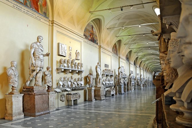 Private Vatican and Sistine Chapel Grand Tour With Pick-Up - Marveling at St. Peters Basilica