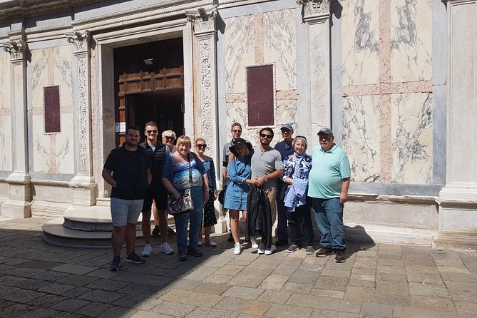Rialto Farmers Market Food Tour in Venice With Wine Tasting & Guided Sightseeing - Meeting Point and Transportation