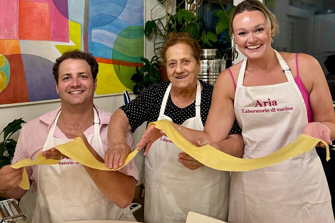 Rome - Cooking Experience in a Roman Family in Trastevere - A Taste of Italy: Exploring the Menu Highlights