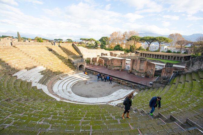 Rome to Pompeii, Sorrento & Capri: 2-Day South Italy Tour - Accommodation and Meals