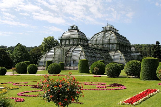 Schönbrunn Palace and Gardens Tour - The Emperor and Empress at Schönbrunn