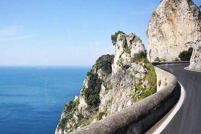 Scooter Rental on the Amalfi Coast - Enjoying the Cuisine and Scenery