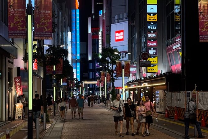 Shinjuku Explore Tokyo With Japanese Food and Izakaya - Guidance and Support From the Local Tour Leader