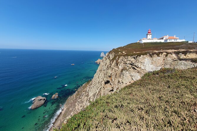 Sintra, Pena Palace, Cape Roca & Cascais Small-Group Tour - Guide Highlights and Recommendations
