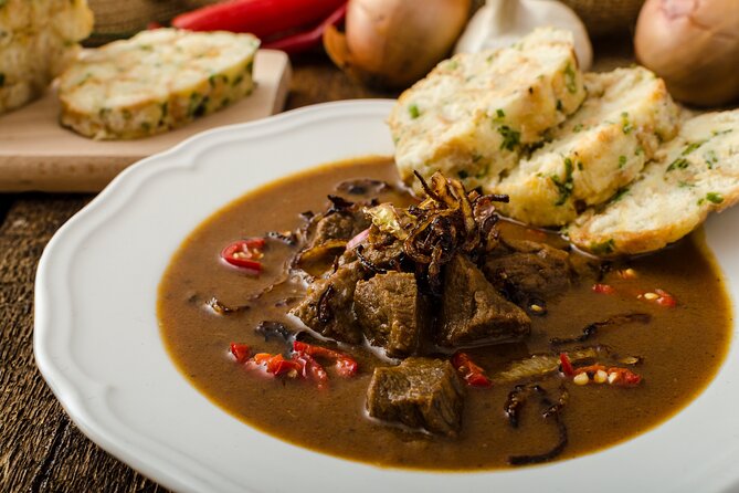 Small-Group Local Pubs Walking Tour And Traditional Czech Dinner - Cancellation Policy