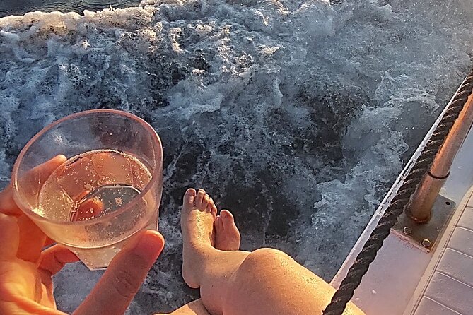 Sunset Cinque Terre Boat Tour With a Traditional Ligurian Gozzo From Monterosso - Guest Experiences and Reviews
