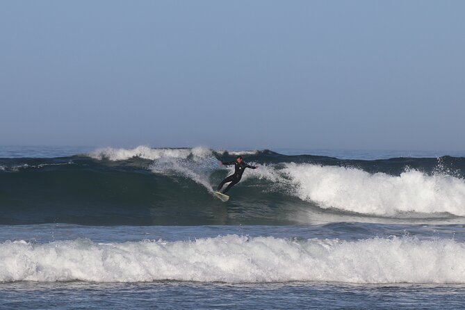 Surf Class in Almada - Pricing and Booking Information