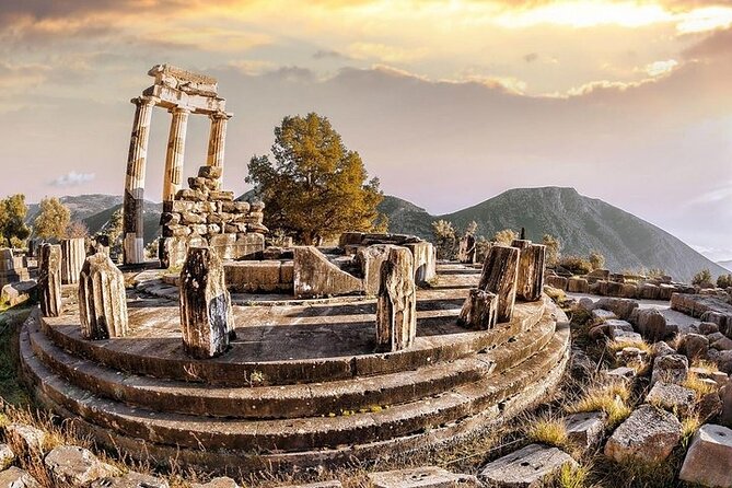 Thermopylae the Battle of the 300 Spartans & Delphi Private Tour - The Battle of Thermopylae