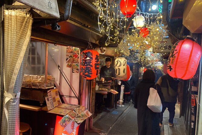 Tokyo Japanese Local Bar Night Tour in Shinjuku - Participant Information
