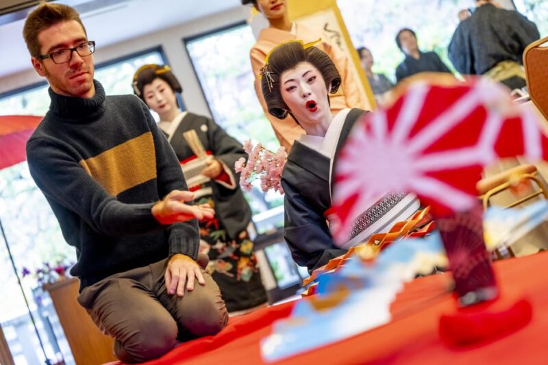 Tokyo: Taste the Downtown Mood and Enjoy Traditional Cuisine - Spiritual Practices and Shrines