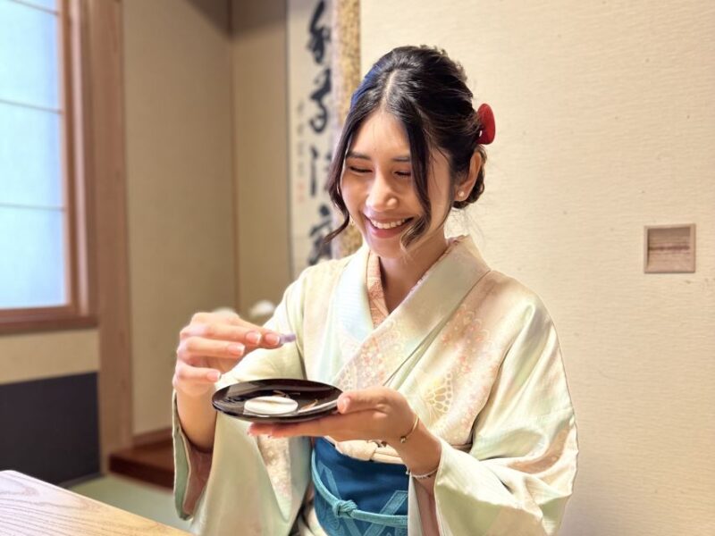 Tokyo:Genuine Tea Ceremony, Kimono Dressing, and Photography - Participant Reviews and Highlights