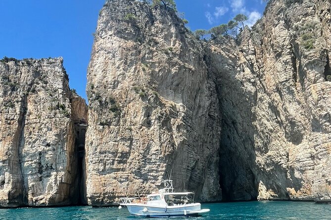 Tourist Boat Tour of the Gaeta Peninsula - Guest Reviews and Feedback