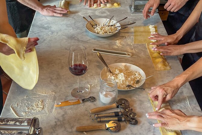 Vegetarian Cooking Class in the Florentine Hills 6 Guests Max - Positive Feedback From Participants