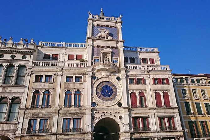 Venice Top Attractions Walking Tour Along the Canals With Local Guide - Accessibility and Amenities