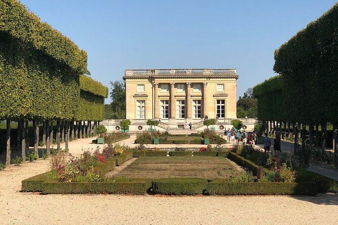Versailles Palace Guided Tour Review - Dining Options