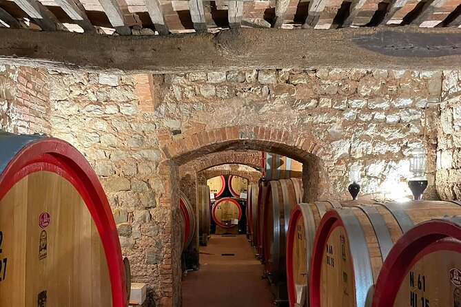 VIP Chianti, Montalcino & Pienza With Lunch From Siena - Discovering the Cellar and Wine Production
