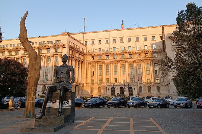 Walking Tour - Delightful Bucharest (Old Town & Victory Avenue) - Architectural Highlights