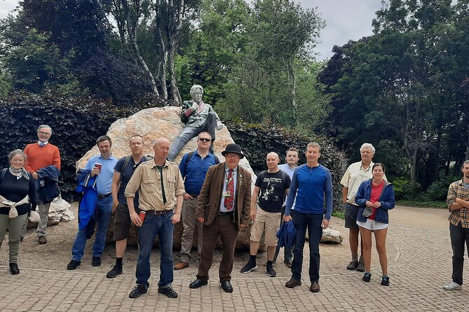 Walking Tour in Merrion Square Park - Dublin Rogues Tour - Meeting Point and Tour Details