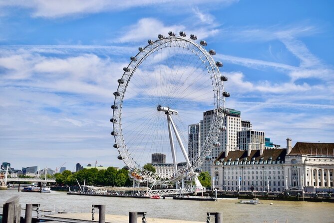 Westminster: Royal London 3-Hour Private Guided Walking Tour - Visiting Buckingham Palace