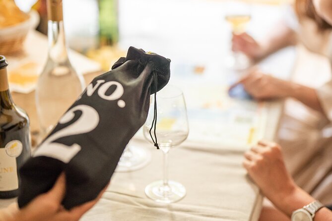 Wine Tasting Class: Tour De France in Nice City Centre - The Learning Environment